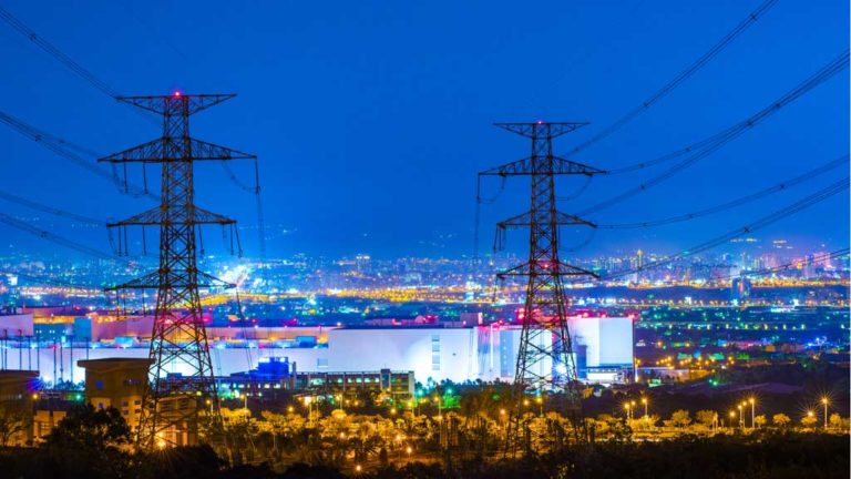 Lavspennings forsyningsanlegg skal bygges etter NEK 400 - Norsk ...