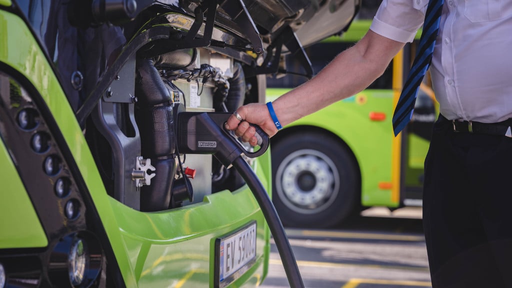 Legger til rette for elektrisk transport - Norsk Elektroteknisk Komite ...